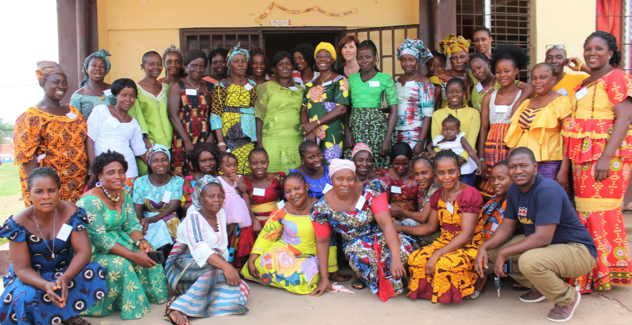 How women peace huts are transforming lives and communities in Liberia ...
